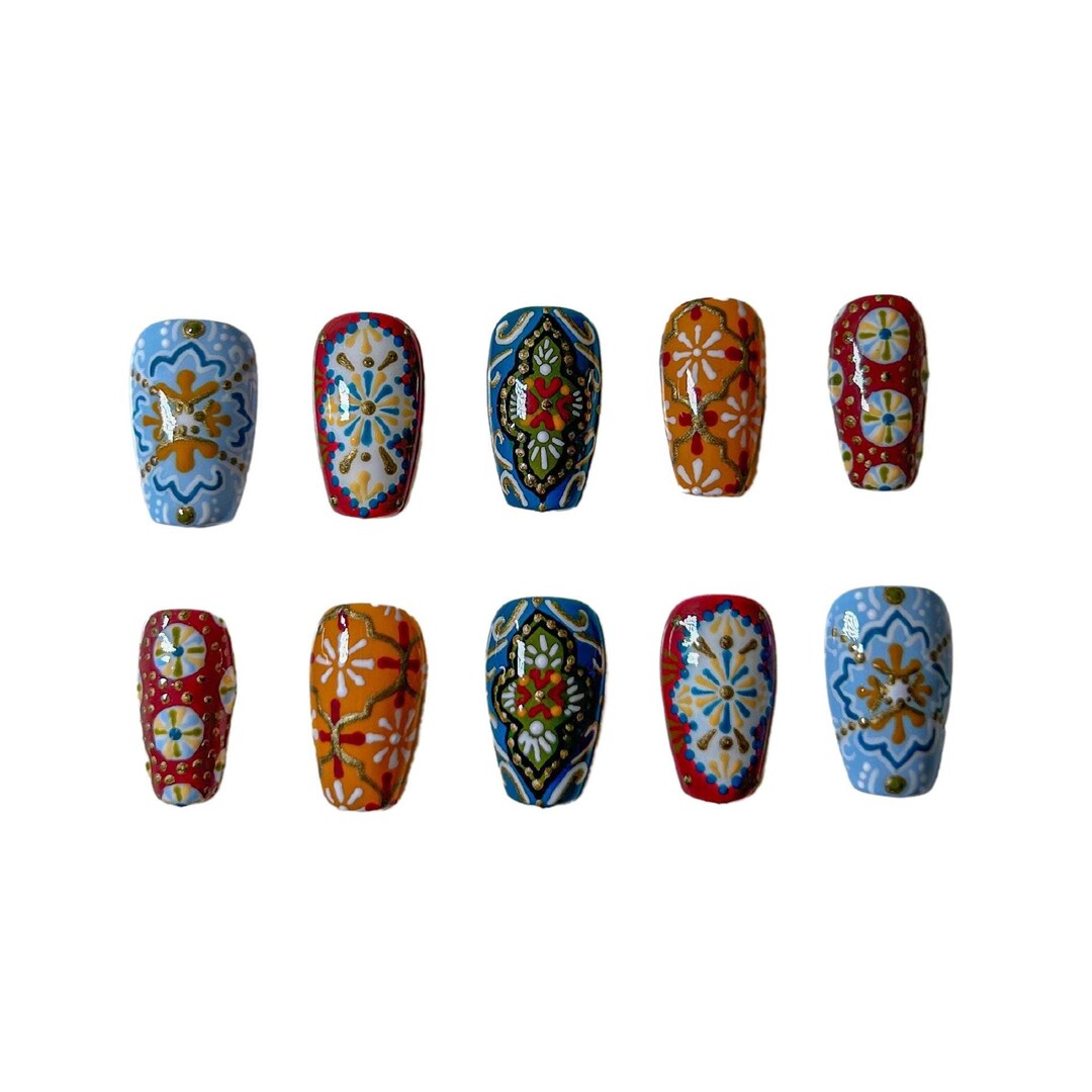 Detailed Tile Style Press on Nails - Etsy