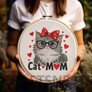 Cat Mom Embroidery Design, Kitty With Glasses (digital Download) - Etsy