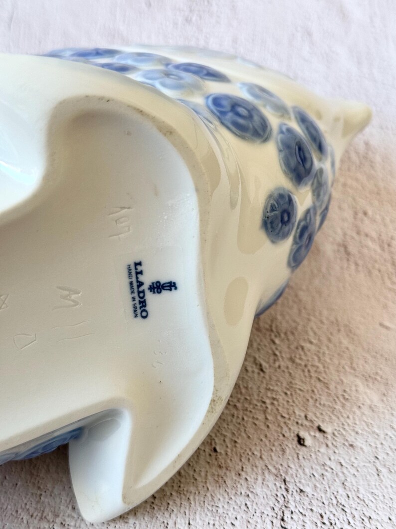 Vintage Lladro Porcelain Blue & White Fish Centerpiece or Planter ...