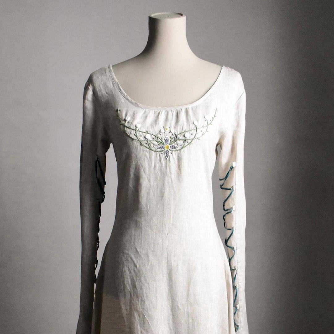 Natural Linen Embroidered Medieval Dress, Velveteen Green Lacing, LARP ...