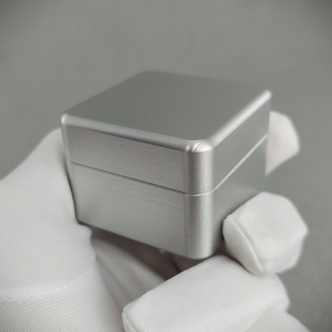 Dpcustoms Square Clam Shell Engagement Ring Box, Pocket Size Ring Box ...