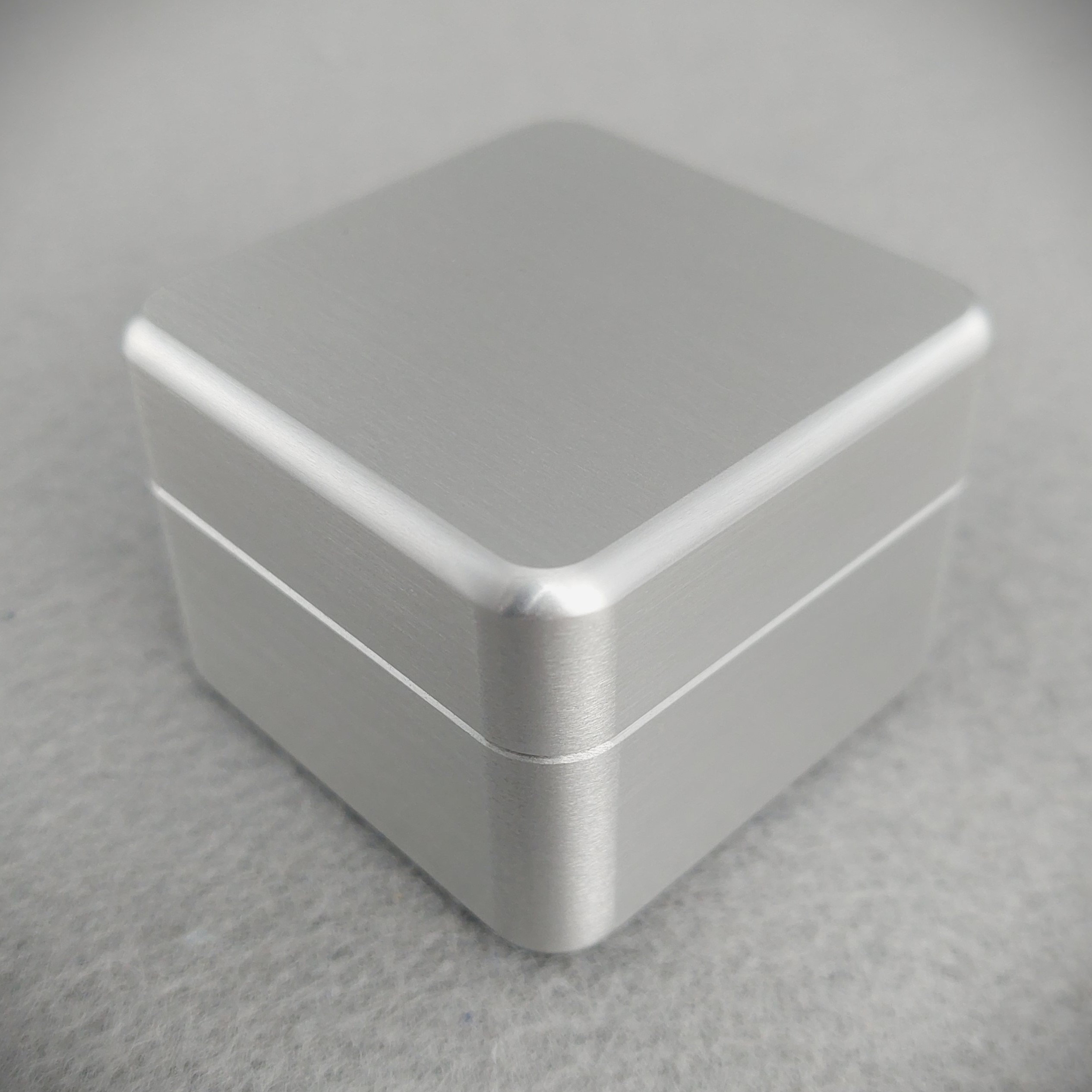Dpcustoms Square Clam Shell Engagement Ring Box, Pocket Size Ring Box ...