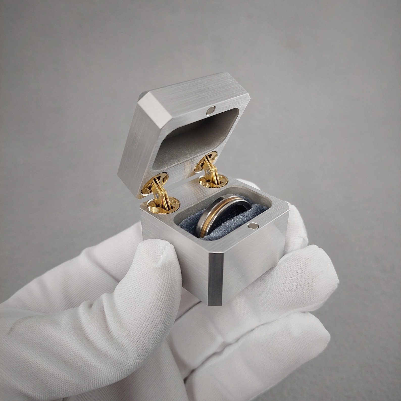 Dpcustoms Ultra Mini Cube Engagement Ring Box, Pocket Size Ring Box ...