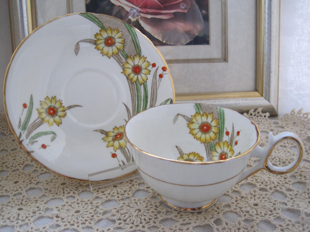 DELPHINE CHINA Bone China Teacup and Saucer Set 1978 - Etsy UK
