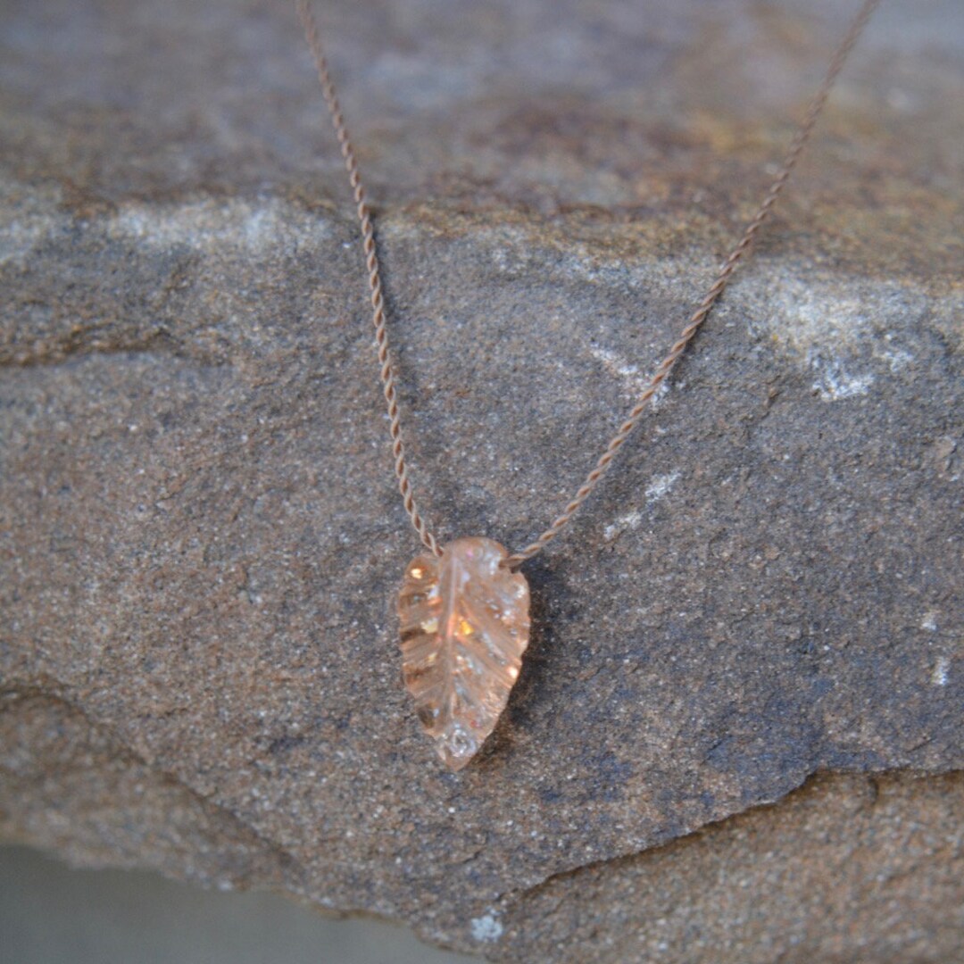 Oregon Sunstone Carved Leaf Floating Stone Necklace 16 or 18 Inches - Etsy
