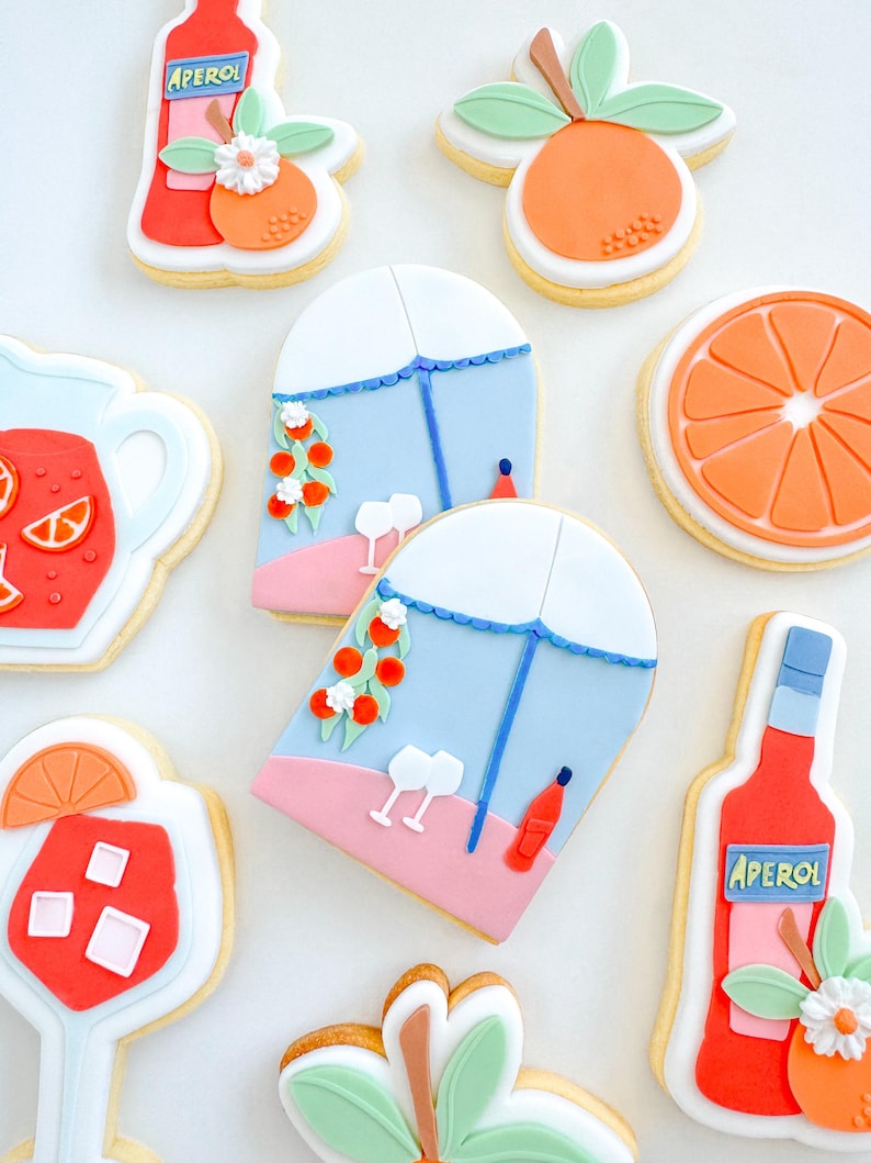 Aperol Spritz on Table With Umbrella Cookie Stamp & Cutter STL File - Etsy