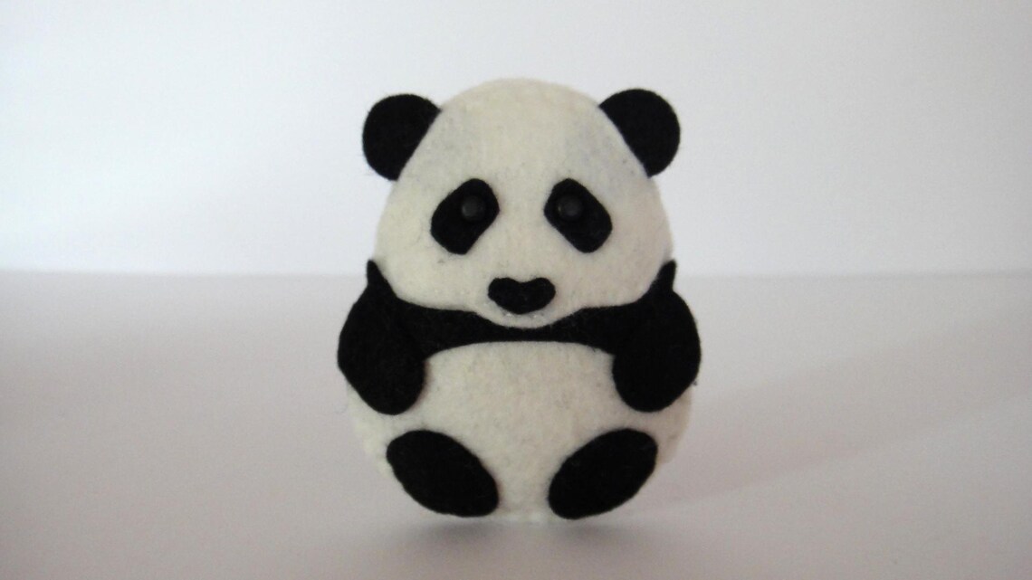Felt Paco the Panda and Bamboo Sewing PDF Pattern, DIY Finger Puppet ...
