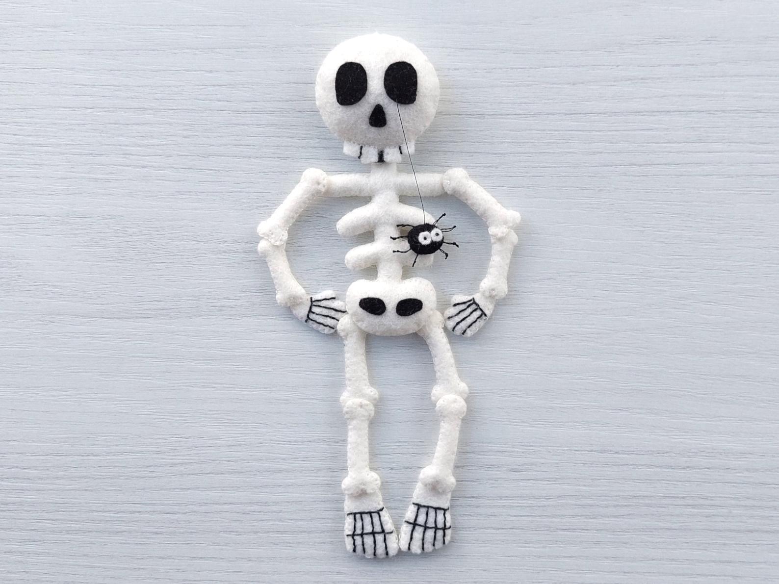 Felt Skeleton Sewing PDF Pattern, Spider, Stitching Tutorial, DIY Plush ...