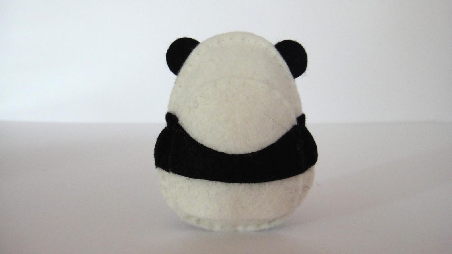 Felt Paco the Panda and Bamboo Sewing PDF Pattern, DIY Finger Puppet ...
