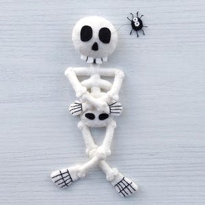 Felt Skeleton Sewing PDF Pattern, Spider, Stitching Tutorial, DIY Plush Digital Download. - Etsy ...