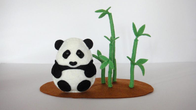 Felt Paco the Panda and Bamboo Sewing PDF Pattern, DIY Finger Puppet ...