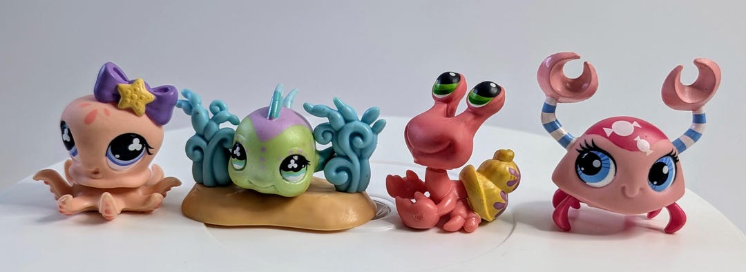 Hasbro - Littlest Pet Shop - LPS - Set of 4 - Crab #3330 - Fish #514 ...