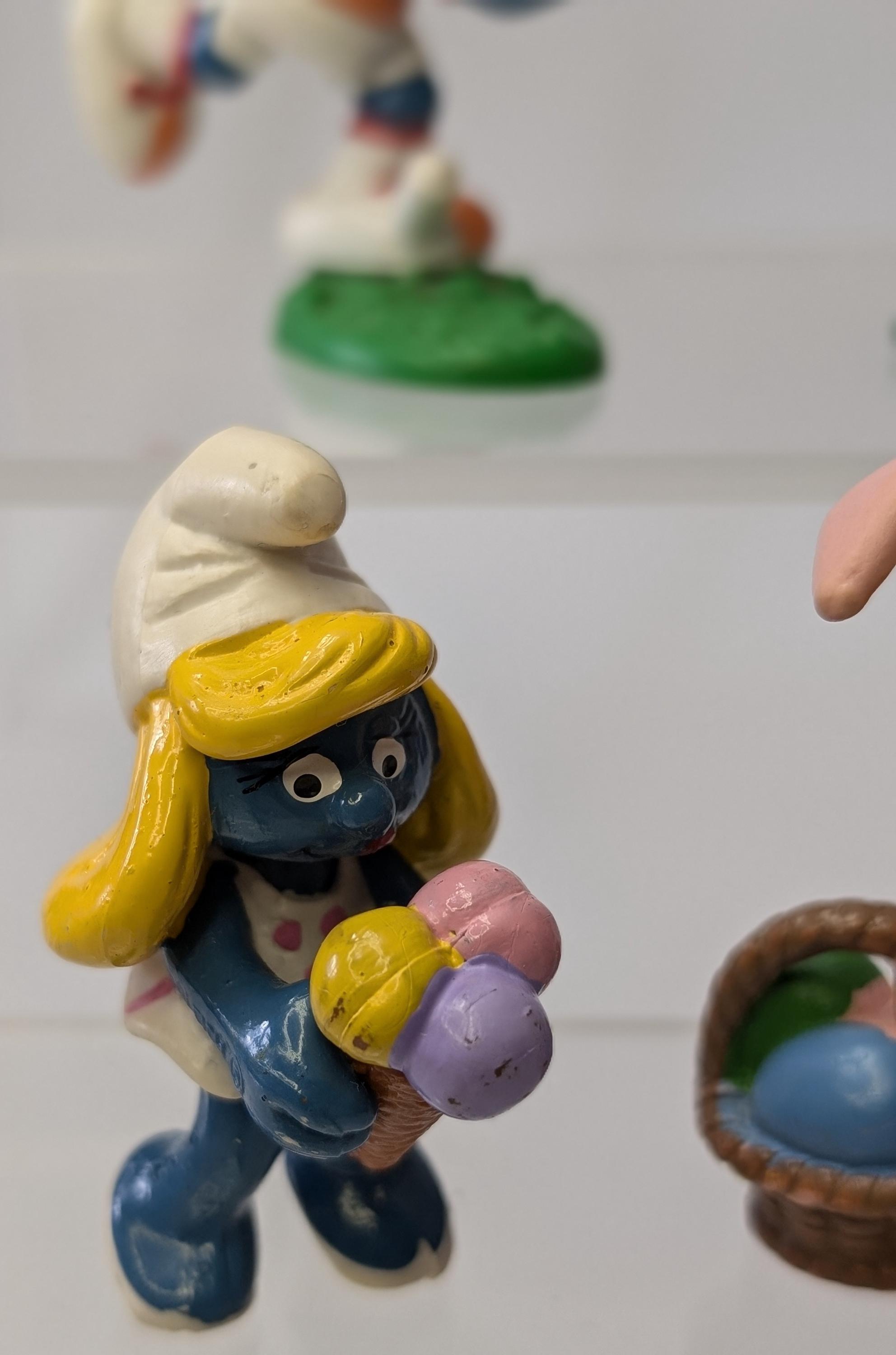 Vintage - Smurfette/ Smurfette - Small PVC Figurines - Lot of 4 - 2 ...