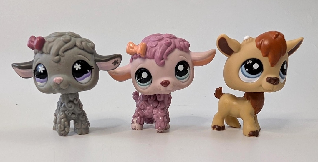 Littlest Pet Shop - Pink Sheep #1951 - Gray Sheep #477 - Goat #1952 ...