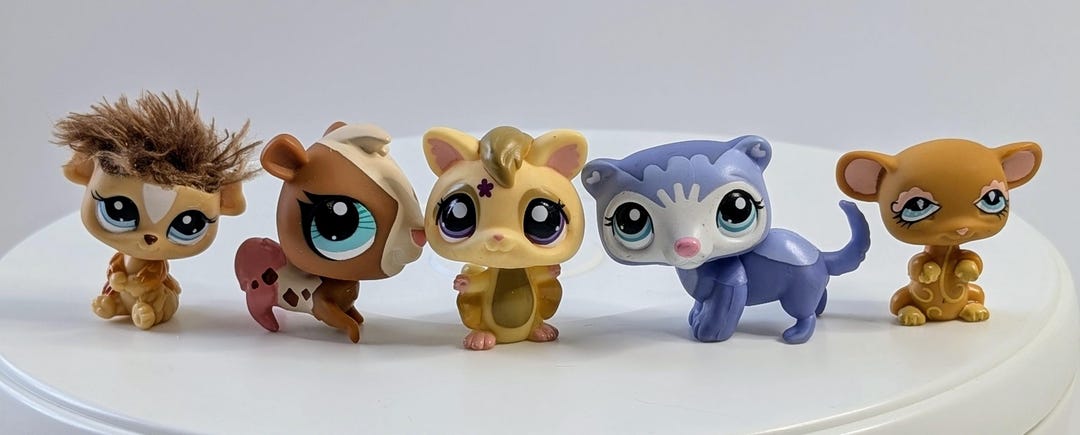 Hasbro - Littlest Pet Shop - LPS - Set of 5 - Ferret #2490 - Guinea Pig ...