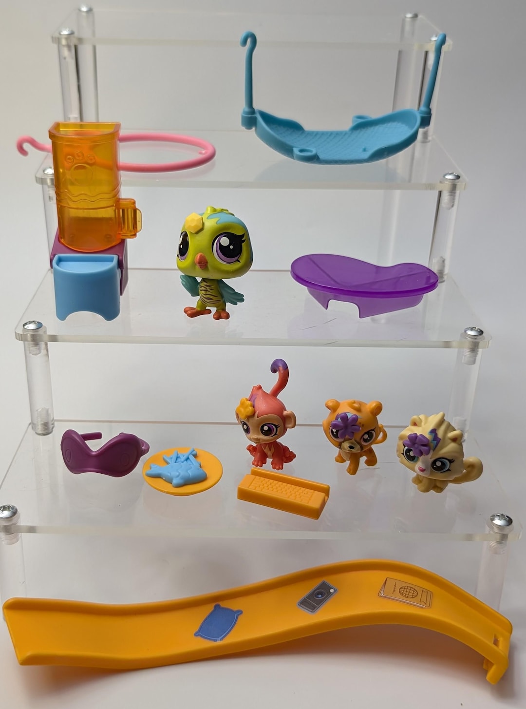Hasbro - Littlest Pet Shop - LPS - Airplane Accessories LOT ...