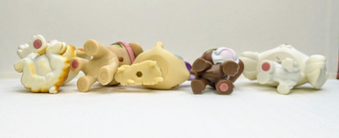 Hasbro - Littlest Pet Shop - LPS - Set of 5 - Bulldog #46, Boxer Beige ...