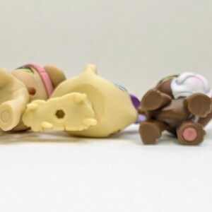 Hasbro - Littlest Pet Shop - LPS - Set of 5 - Bulldog #46, Boxer Beige ...