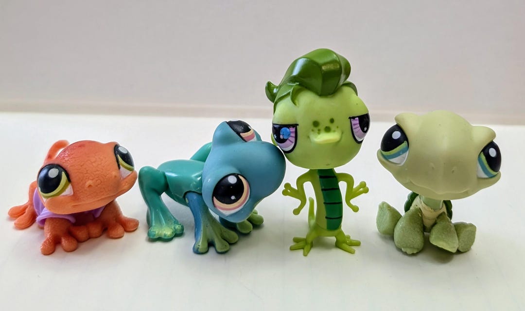 Hasbro - Littlest Pet Shop - LPS - Set of 4 - 2 Geckos, a Frog & Turtle ...