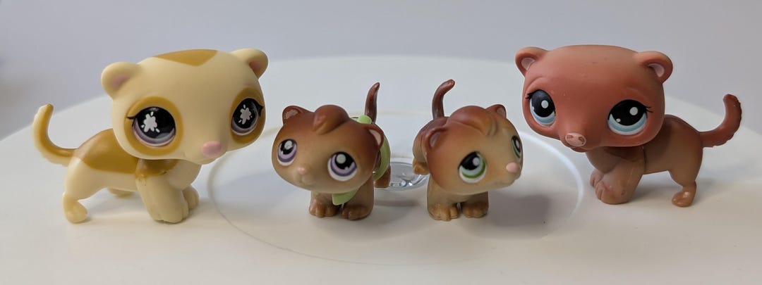 Hasbro - Littlest Pet Shop - LPS - Ferret Bundle - #260 - #289 - #334 ...