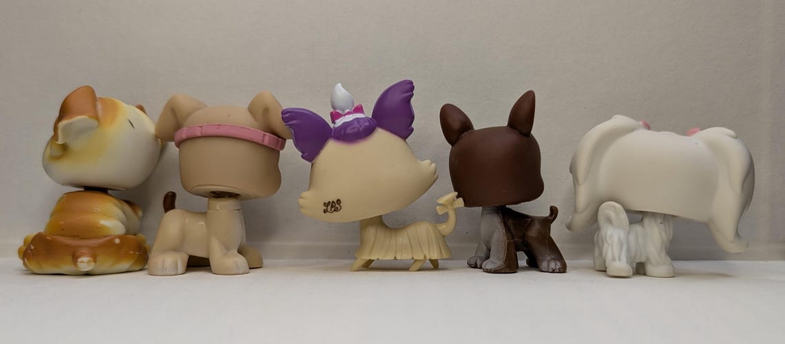 Hasbro - Littlest Pet Shop - LPS - Set of 5 - Bulldog #46, Boxer Beige ...