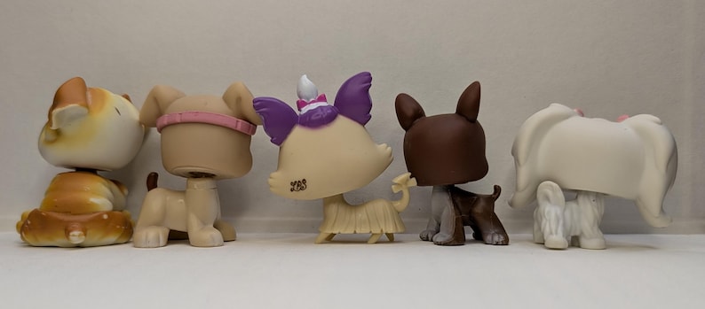 Hasbro - Littlest Pet Shop - LPS - Set of 5 - Bulldog #46, Boxer Beige ...