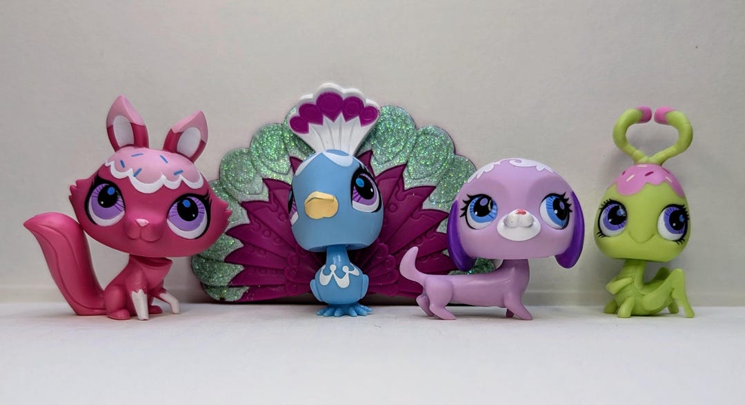 Hasbro - Littlest Pet Shop - LPS - Set of 4 - Peacock #3006, Pink Fox ...