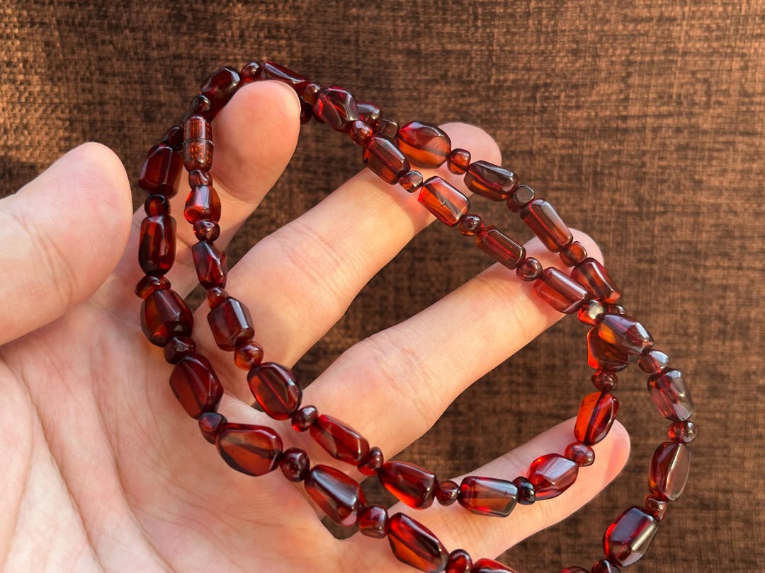 Original Blood Amber Pendant Raw Material Irregular Beads Vintage Style ...