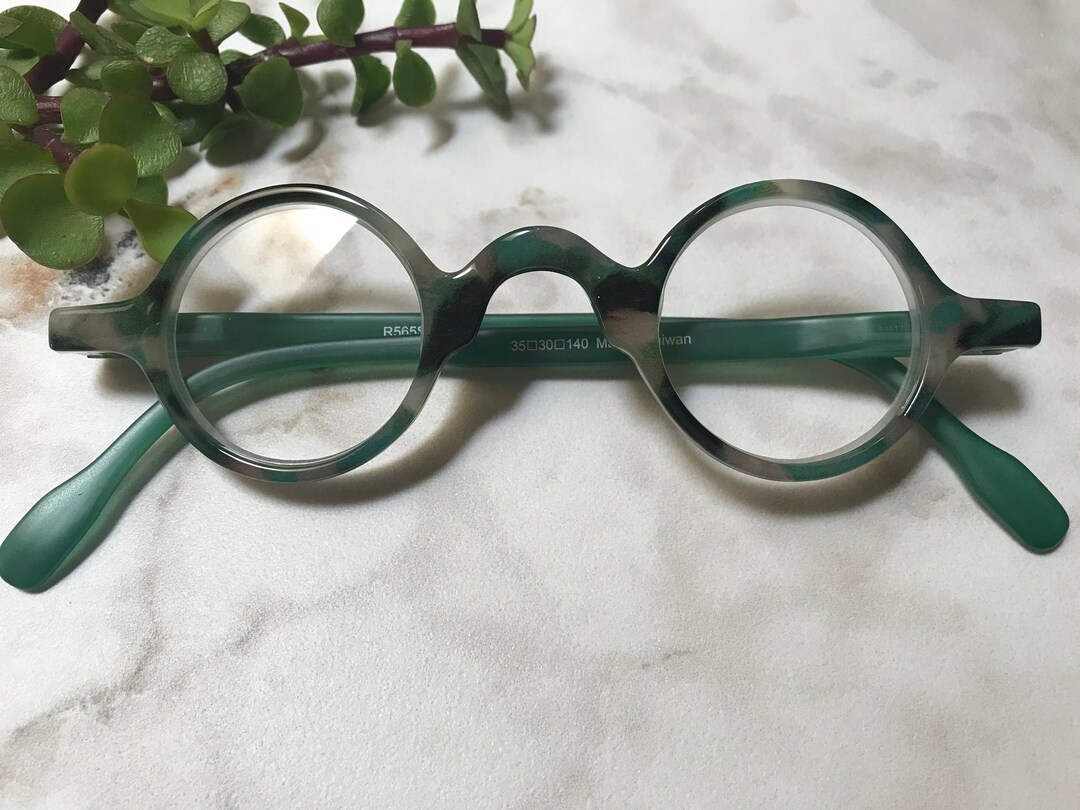 ROUNDABOUT Creamy Green Tortoise Small Round Reading Glasses - Etsy