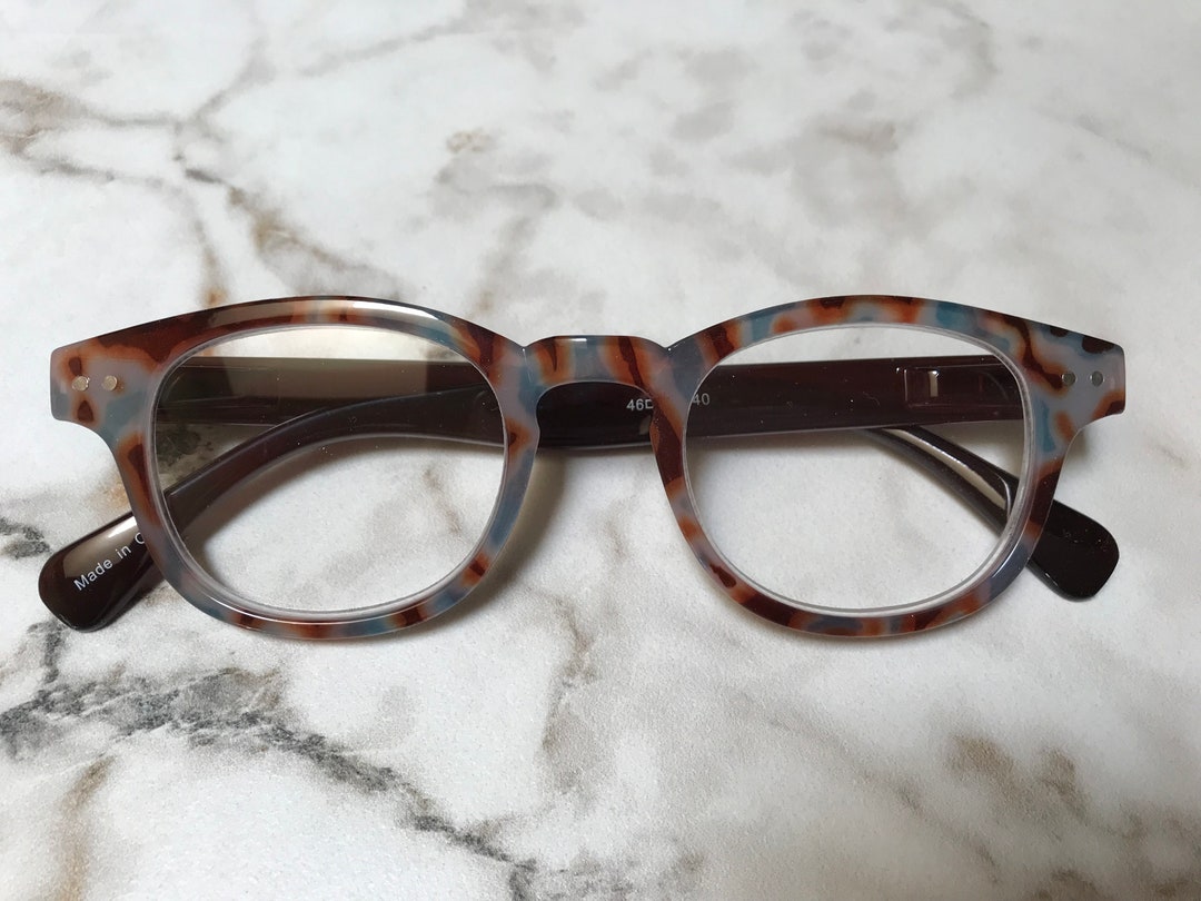 Classic in Style SYDNEY Columbia River Blue/brown Tortoise Reading ...