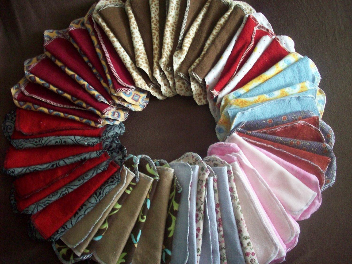 Random Set of 5 Ladywear Quick-dry Cloth Menstrual, Incontinence Pads ...