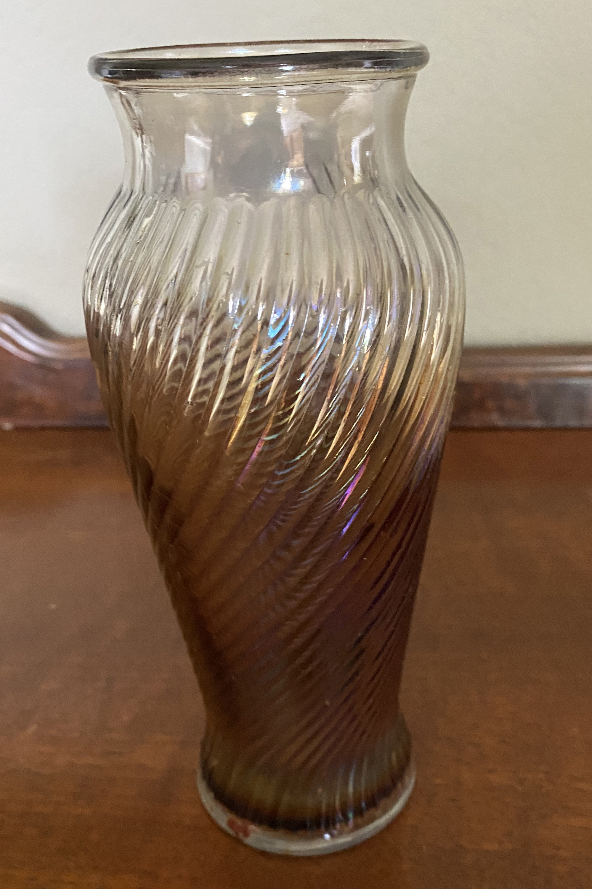 Antique Imperial Glass Vase Carnival Iridescent Smoke Urn Shaped Swirl ...