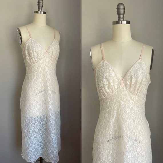 Vintage 1950’s White Lace and Pale Pink Nighty Slip S… - Gem
