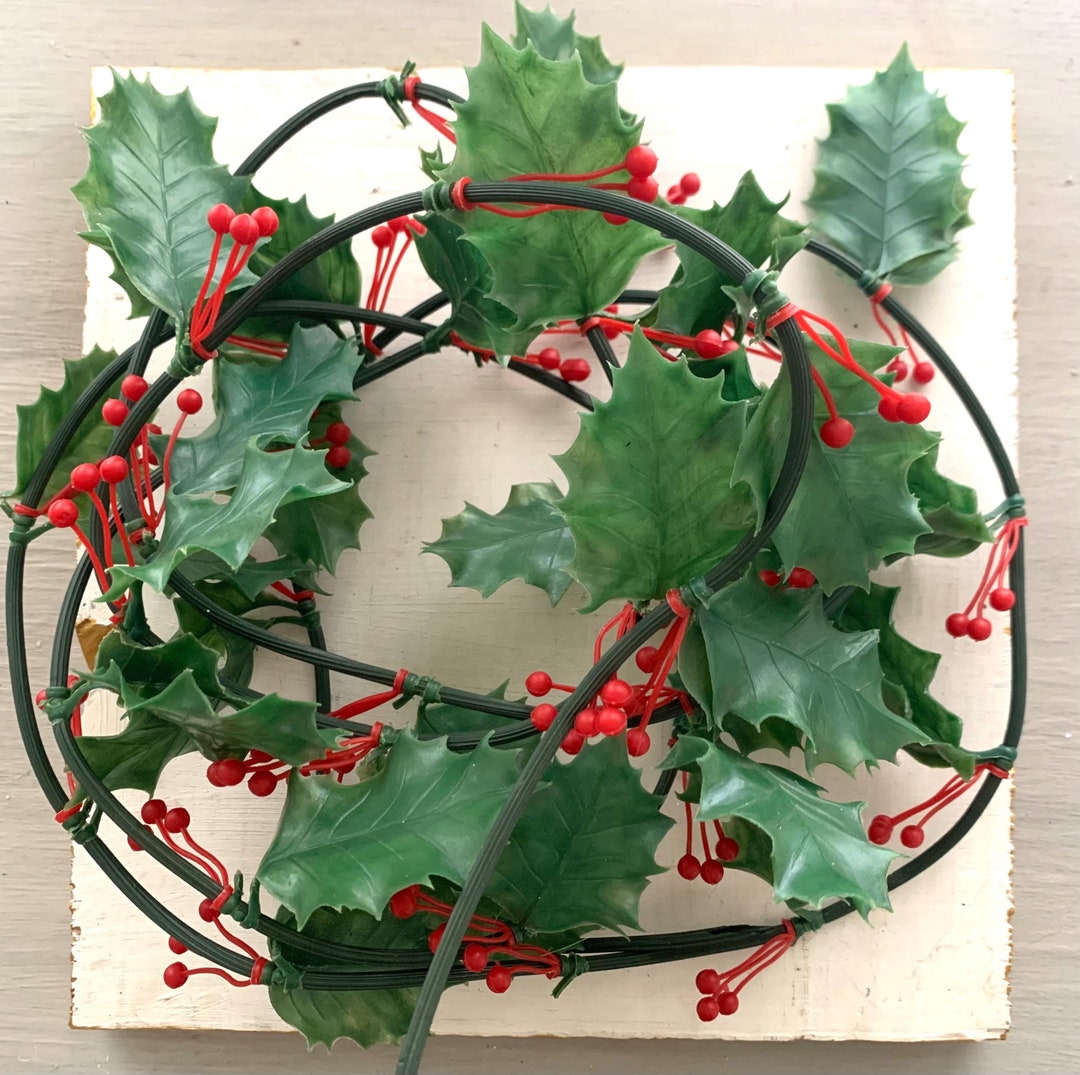 Vintage Holly & Berries Garland Swag, Christmas Decor - Etsy