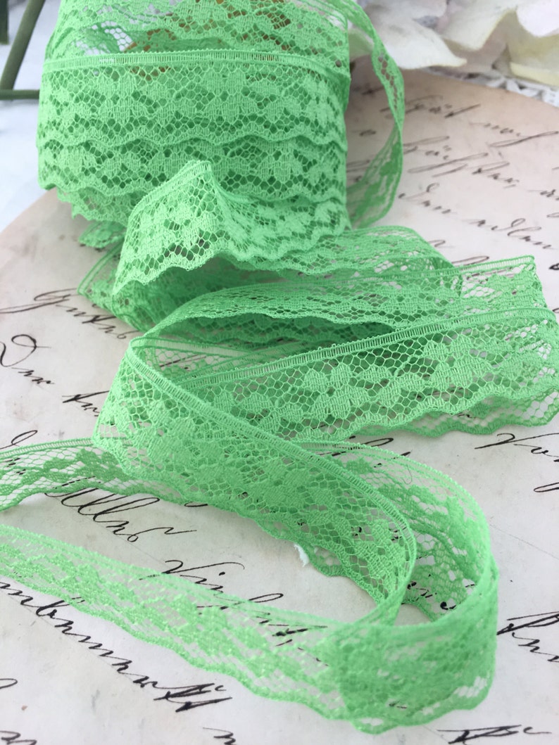 Dressmakers Vintage Lace Kelly Green - Etsy