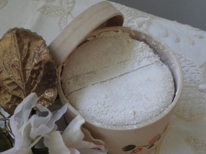 Vintage Dusting Powder | Etsy