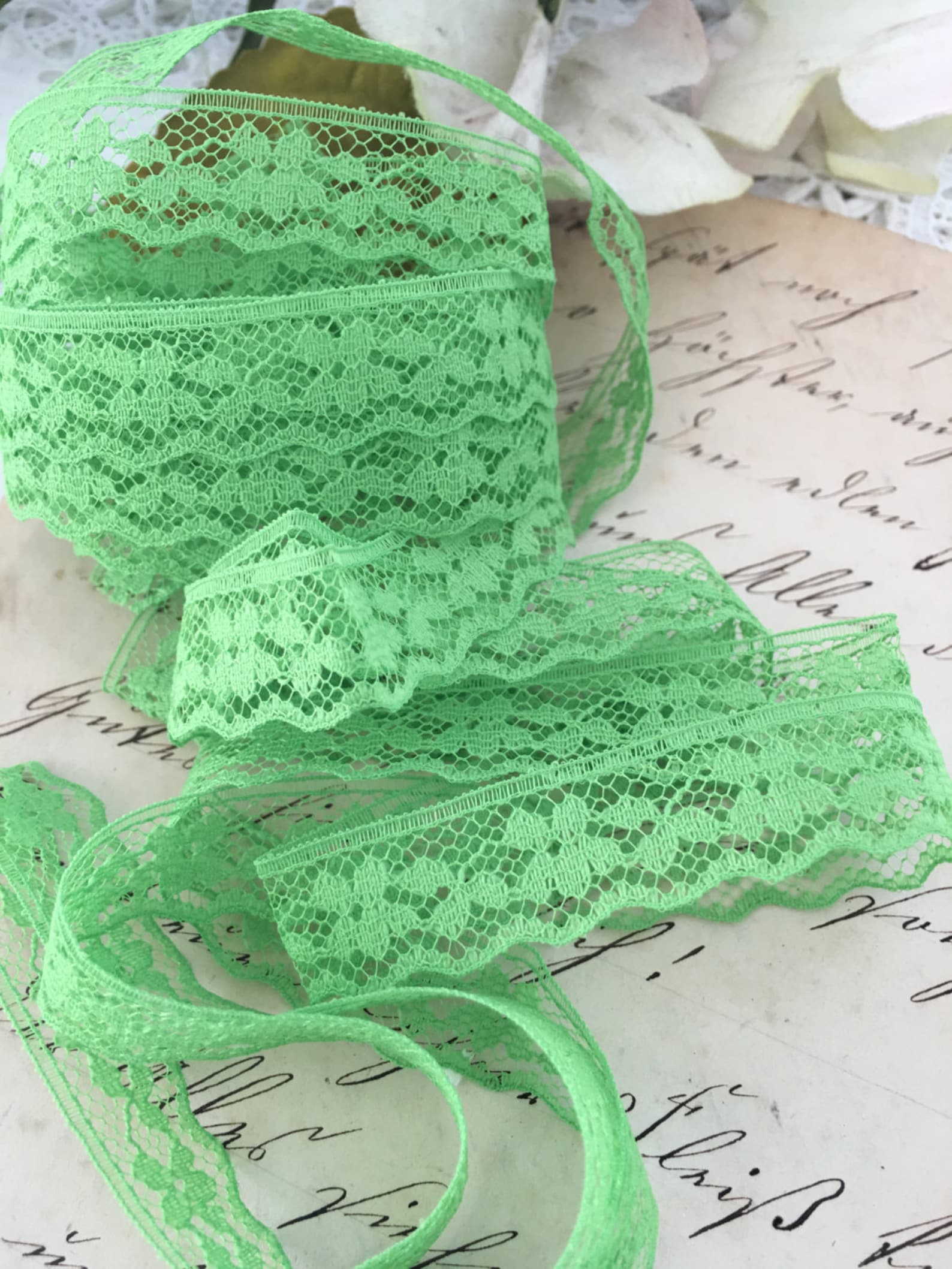 Dressmakers Vintage Lace Kelly Green | Etsy