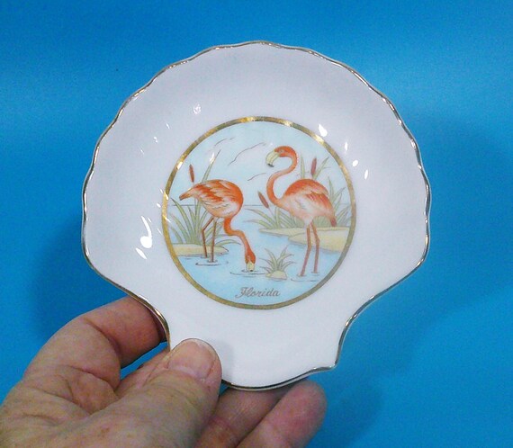 1987 Lefton China Flamingo Scallop Seashell Ring Dish… - Gem