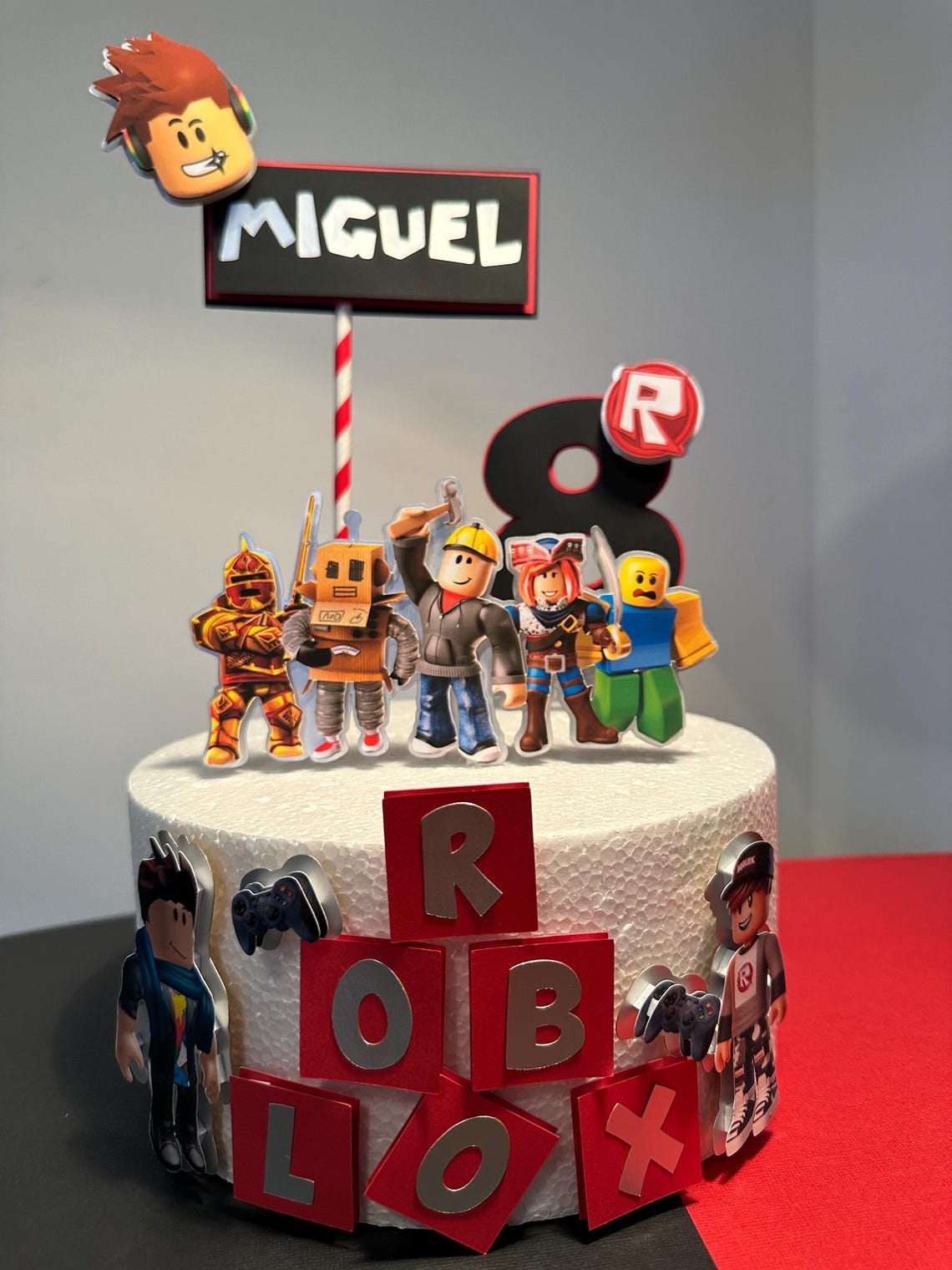 Roblox Cake Topper - Roblox Party Decor - Roblox Birthday Boy - Custom ...