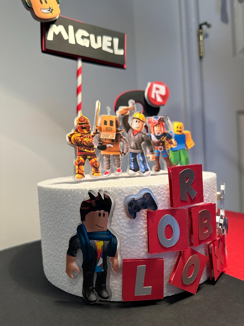 Roblox Cake Topper - Roblox Party Decor - Roblox Birthday Boy - Custom ...