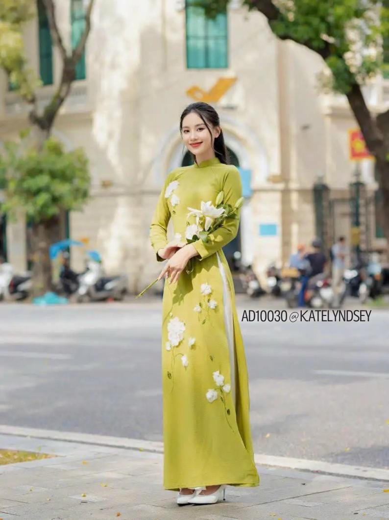 Hydrangea 3D Flowers Pre-made Vietnamese Women Ao Dai Set With Pants ...