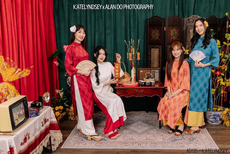 Brocade Gam Set Pre-made Vietnamese Women Modern Ao Dai Cach Tan Set ...