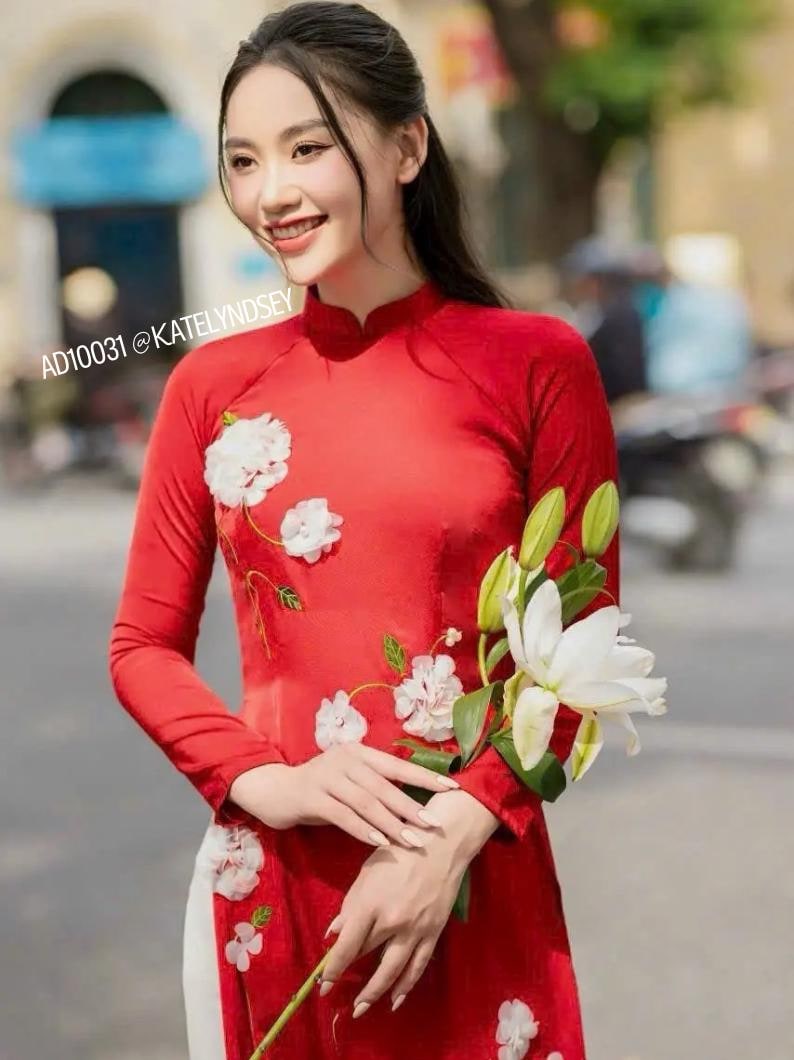 Hydrangea 3D Flowers Pre-made Vietnamese Women Ao Dai Set With Pants ...