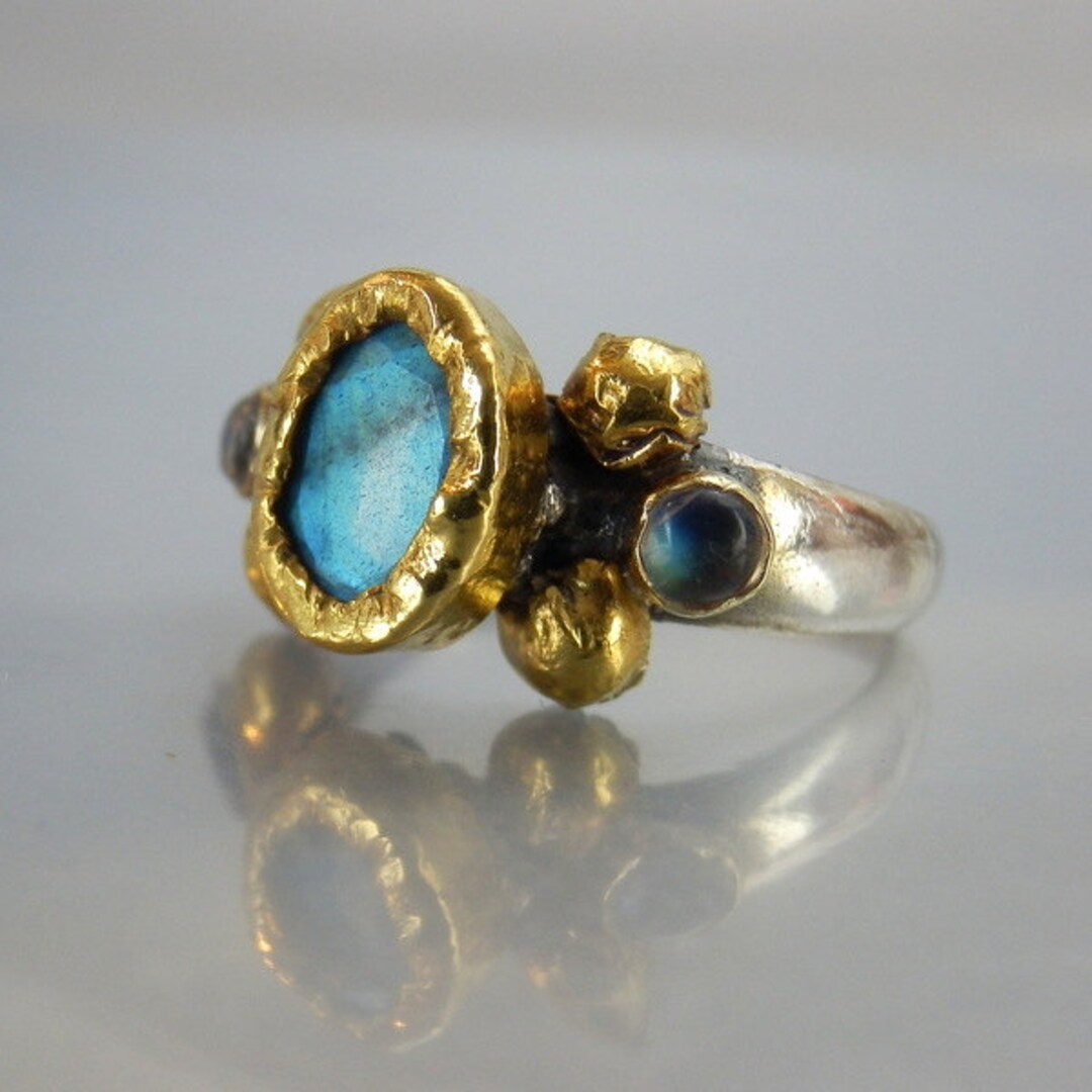 Labradorite Ring, 24K Solid Gold Labradorite Helena Ring, Labradorite ...