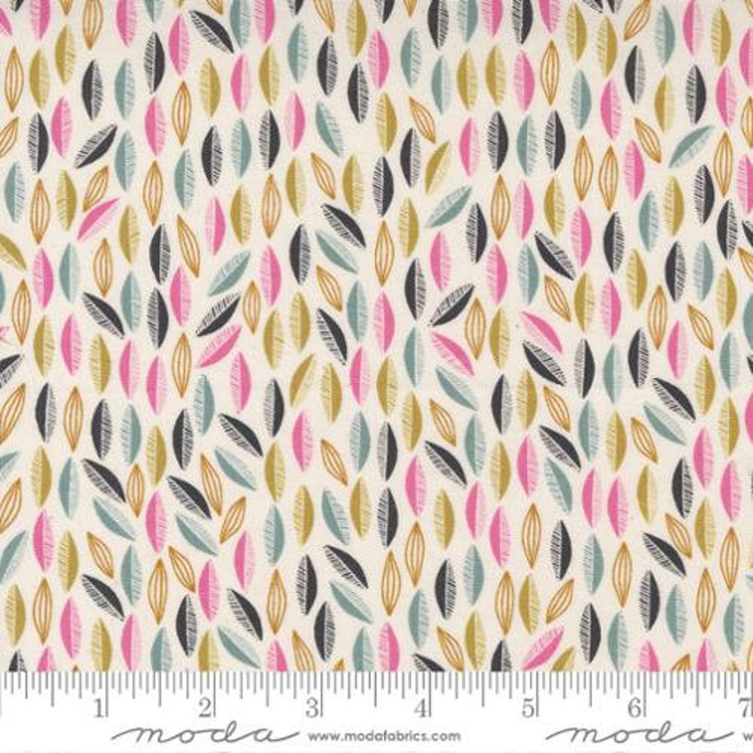 Fabric Moda - Songbook - A New Page- Cascade Blenders Leaf - Natural ...