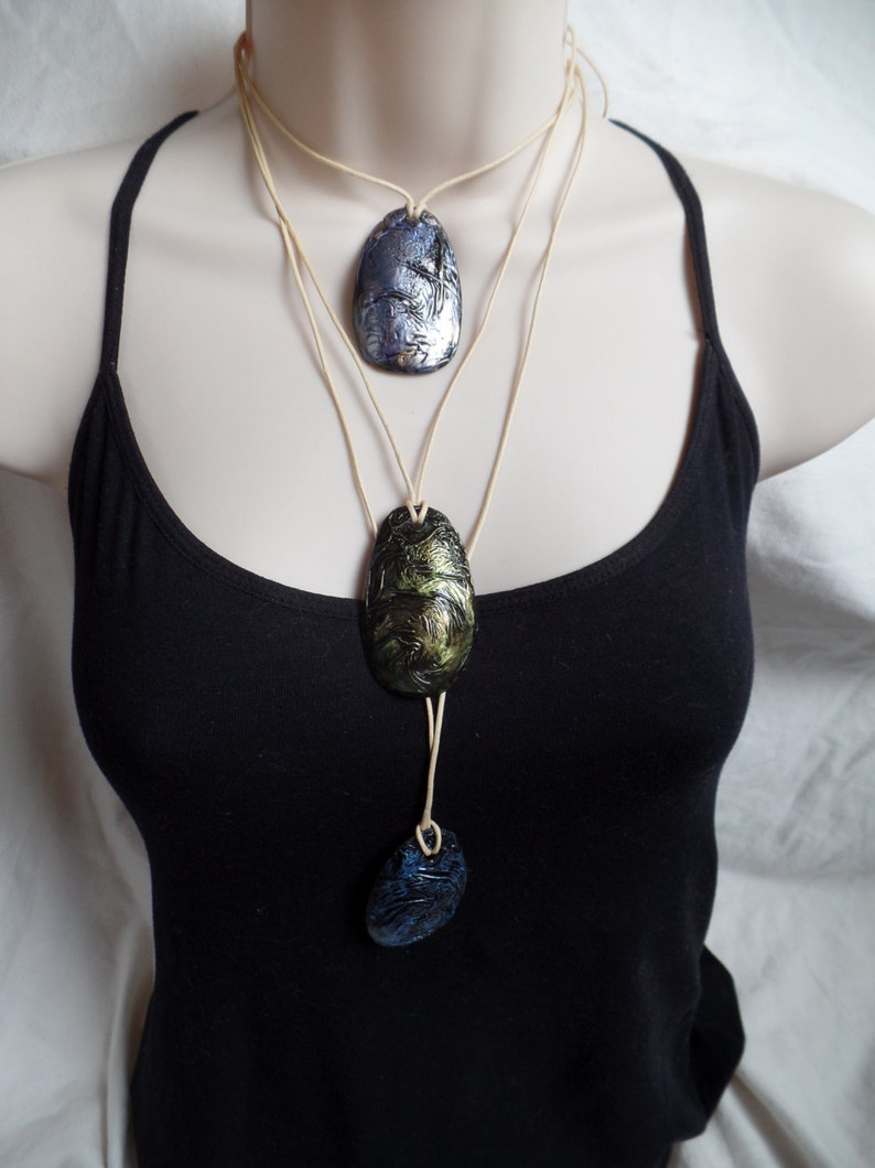 Matallic Finger Print Necklace - Etsy