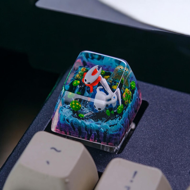 Artisan Keycaps Hol.low Kni.ght, Custom Anime Cute Resin Keycap, ESC ...