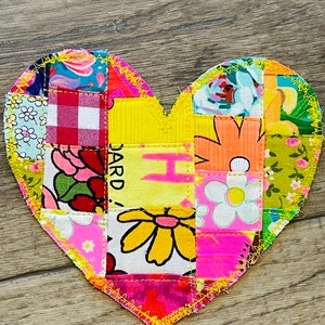 Vintage Hawaiian Patchwork Heart Patches / Sew on Patch / Handmade ...