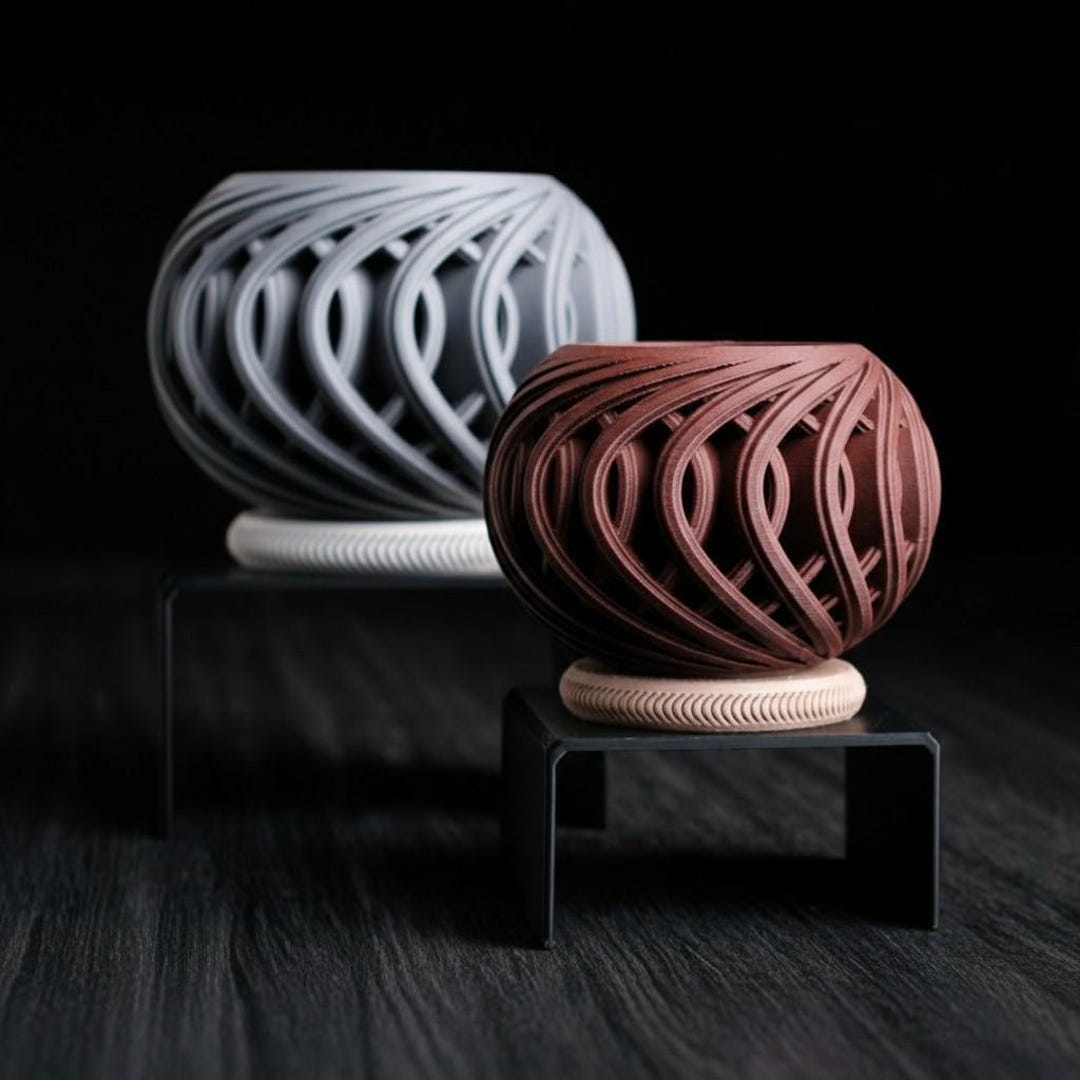 3D Printed Modern Planter Pot: Sculptural Organic Design With Drip Tray ...