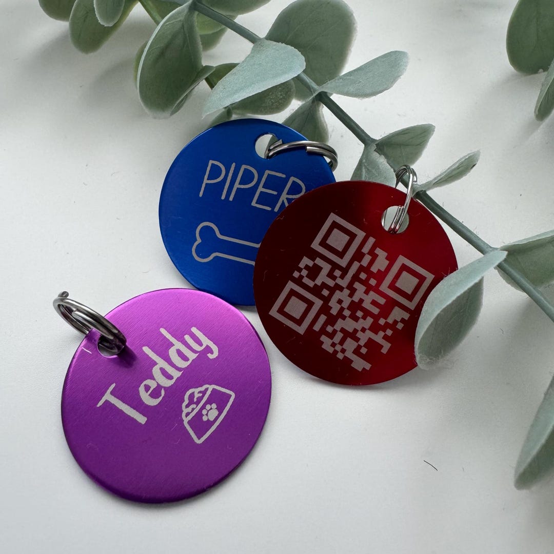 Dog Name Tag Engraved QR Code Pet Keyring Gift Personalised Name Tag ...